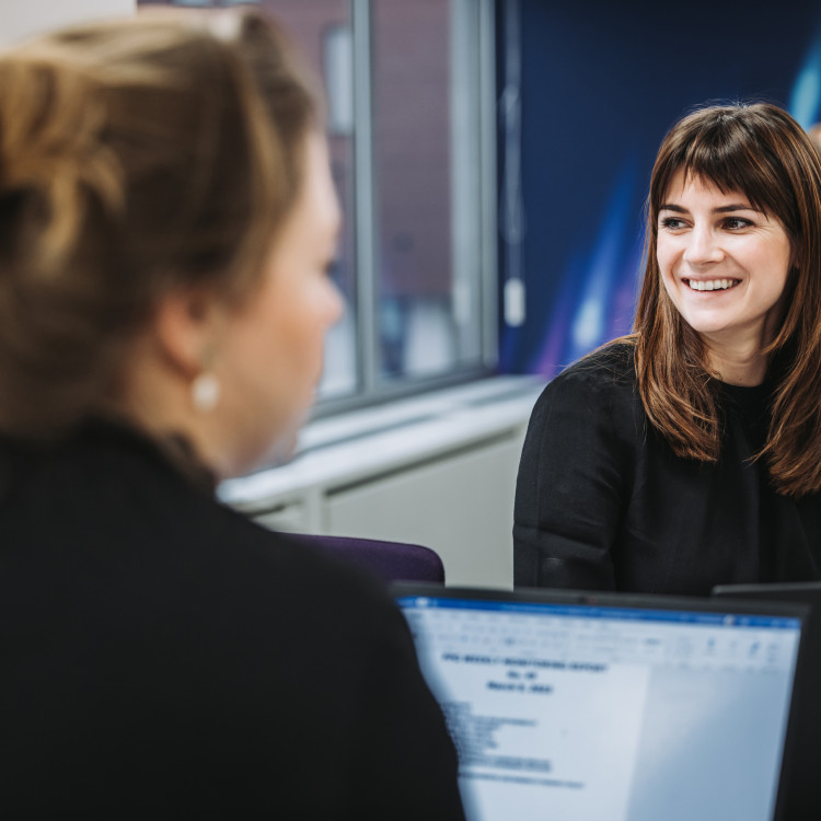 Brussels - Hanover Communications